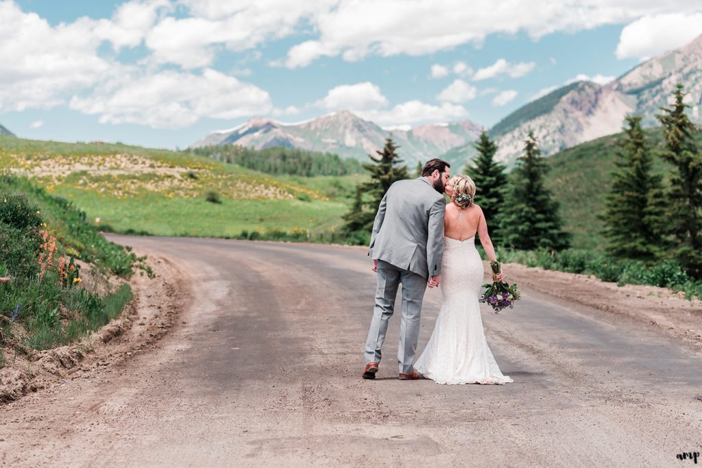 Dan & Courtney | Crested Butte Wedding at the Mountain Wedding Garden ...