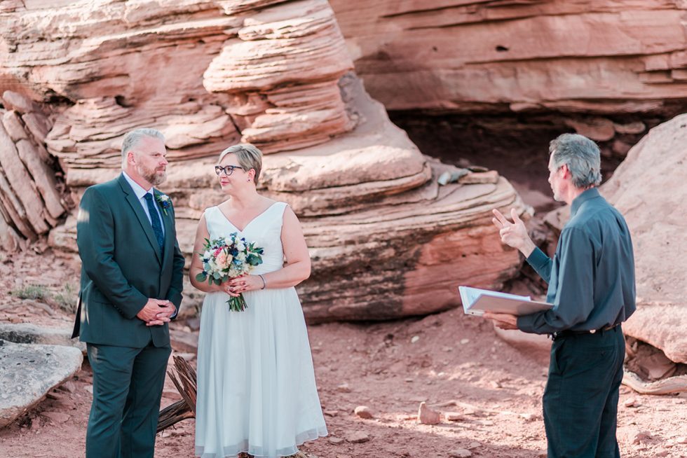 Elizabeth & Josh | Elopement on the Colorado National Monument - Amanda ...