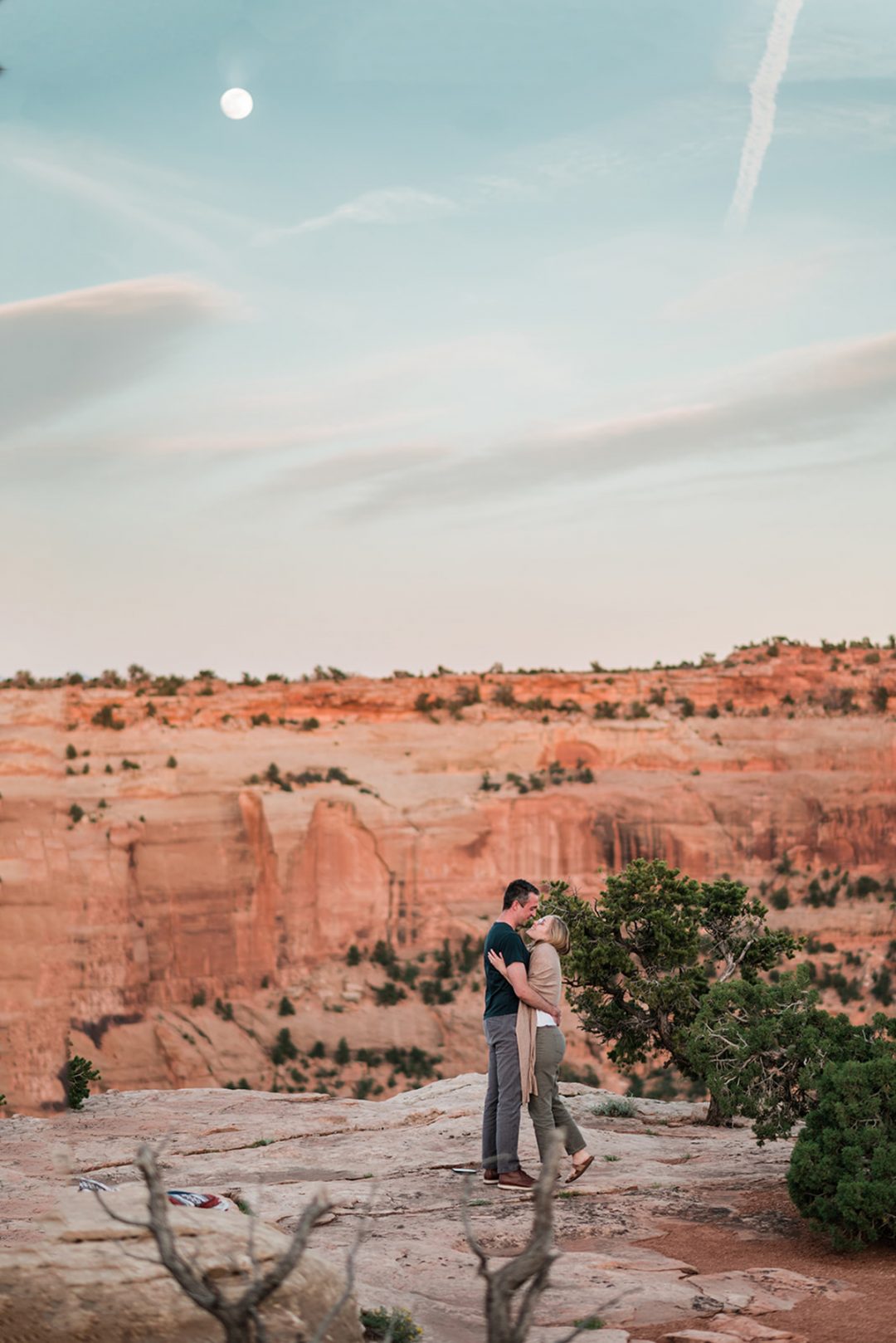 Eric & Colette | Surprise Proposal at Colorado National Monument ...