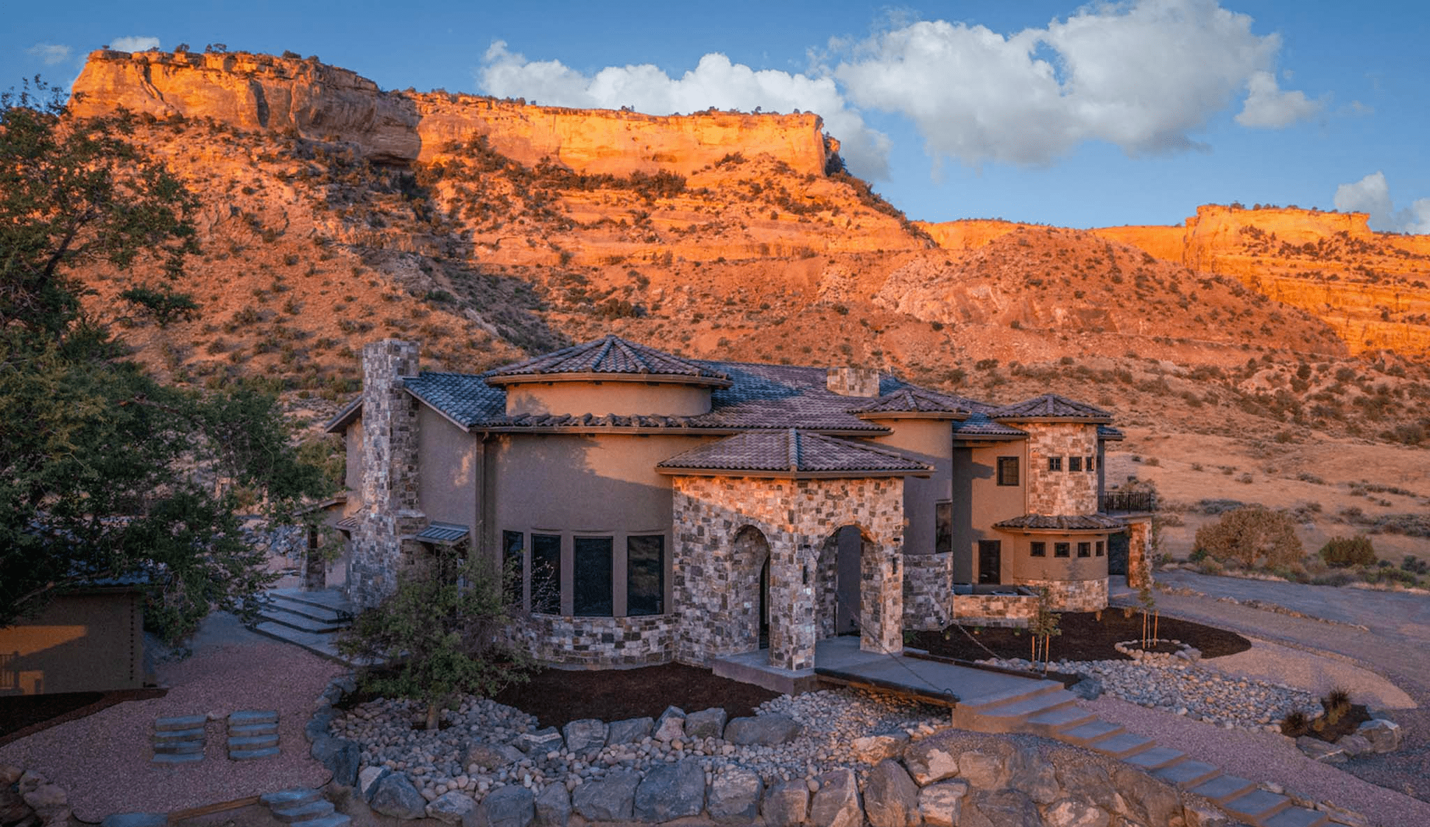 The Complete Guide to Wedding Venues of Grand Junction - Amanda Matilda ...